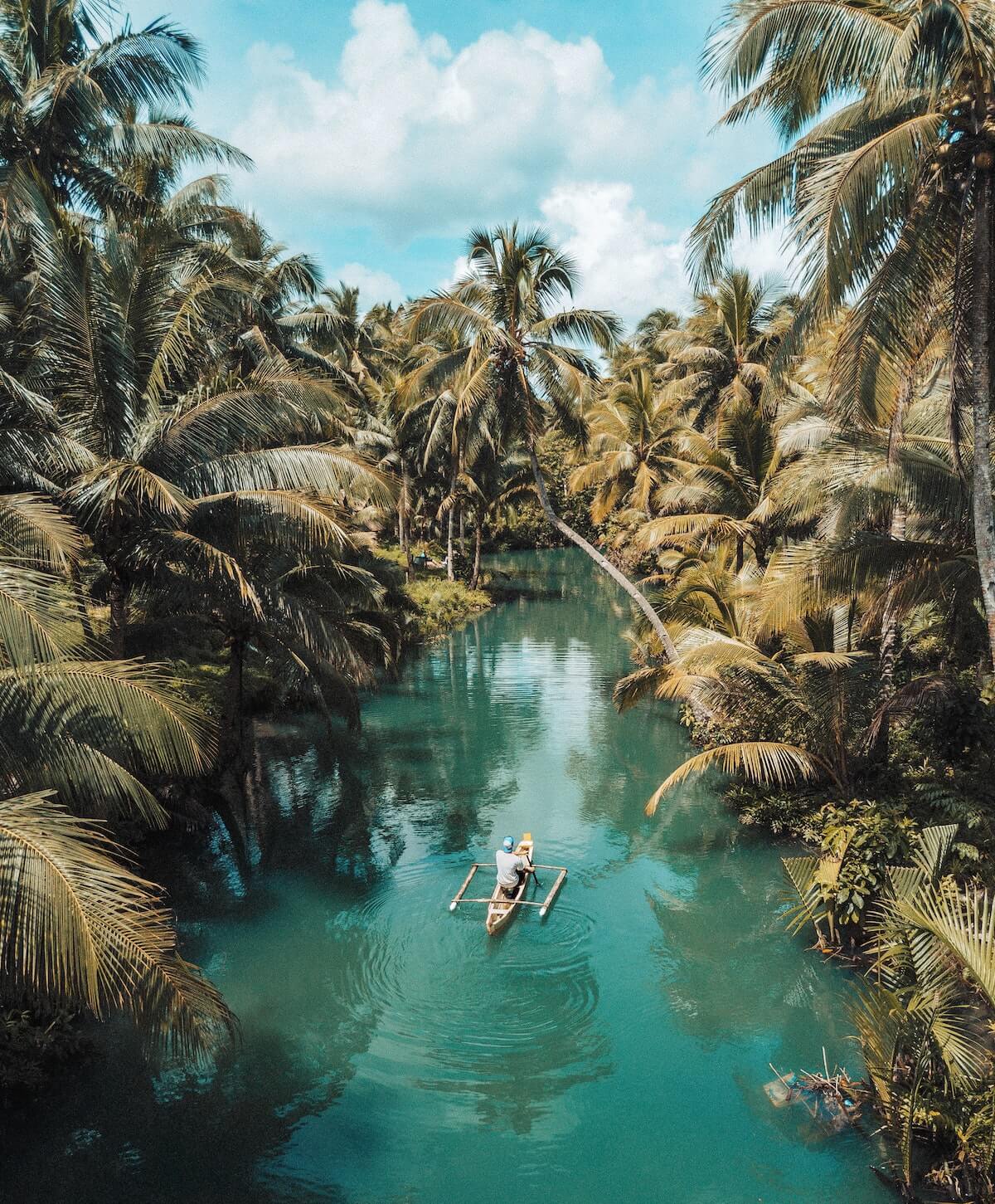 The Best Travel Questions and Debate Topics - World Wide Honeymoon