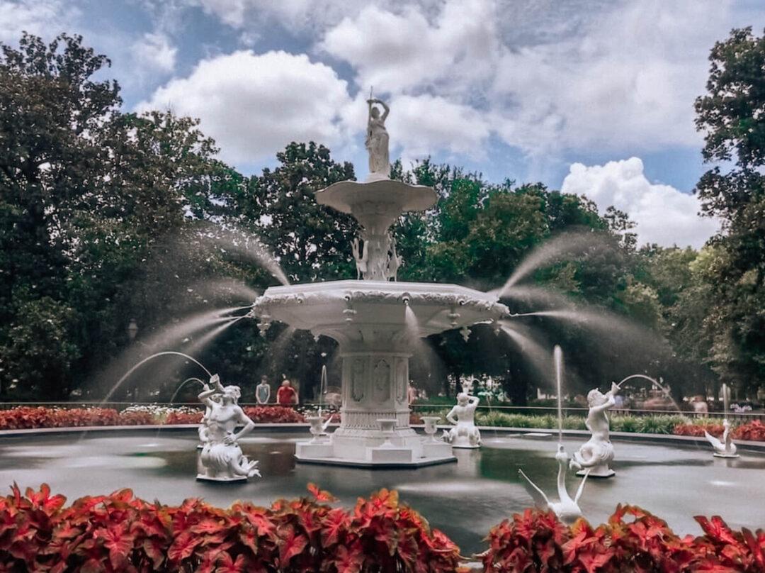 32 of the Best Fall Vacations in the US - World Wide Honeymoon